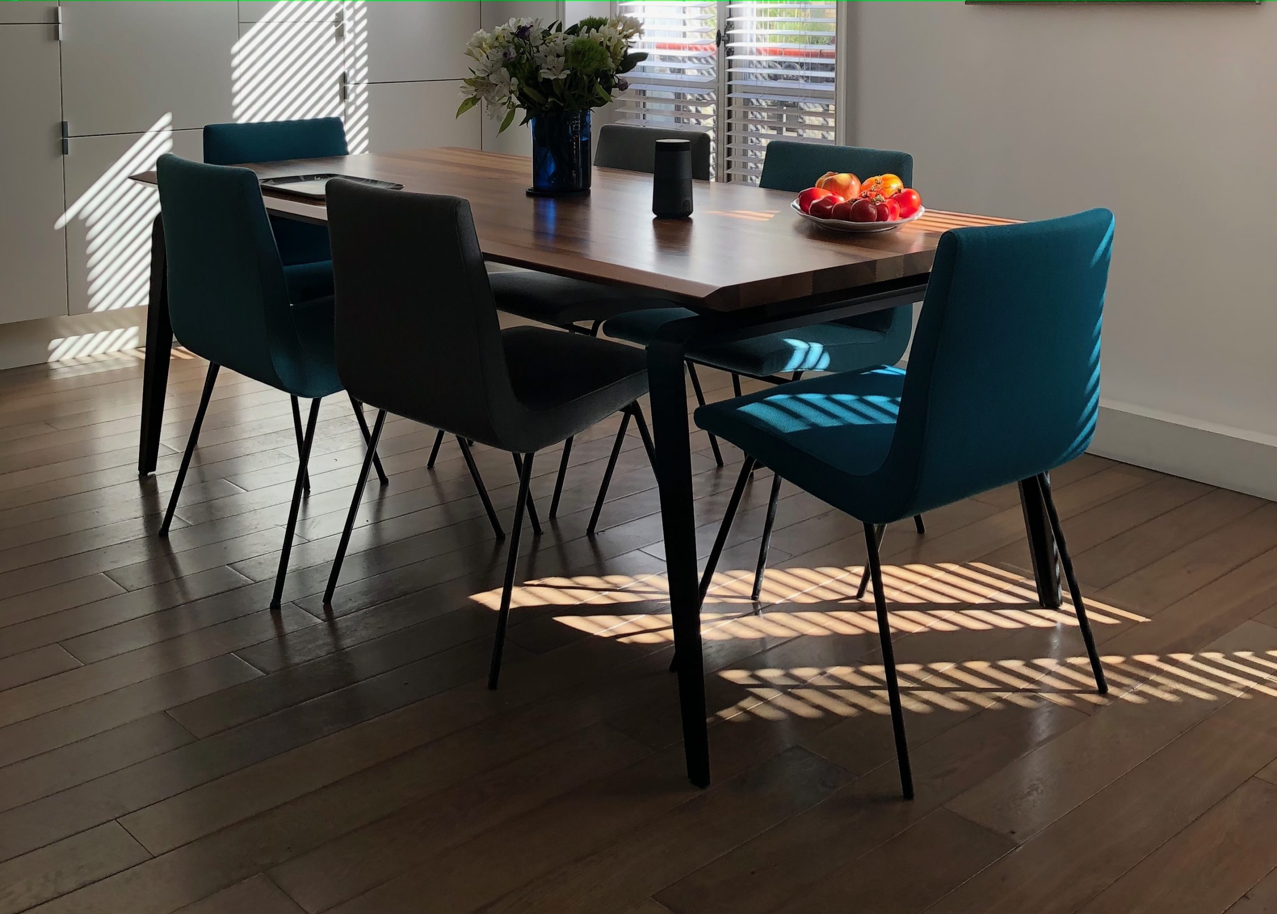 Tous au restaurant, chez nous.